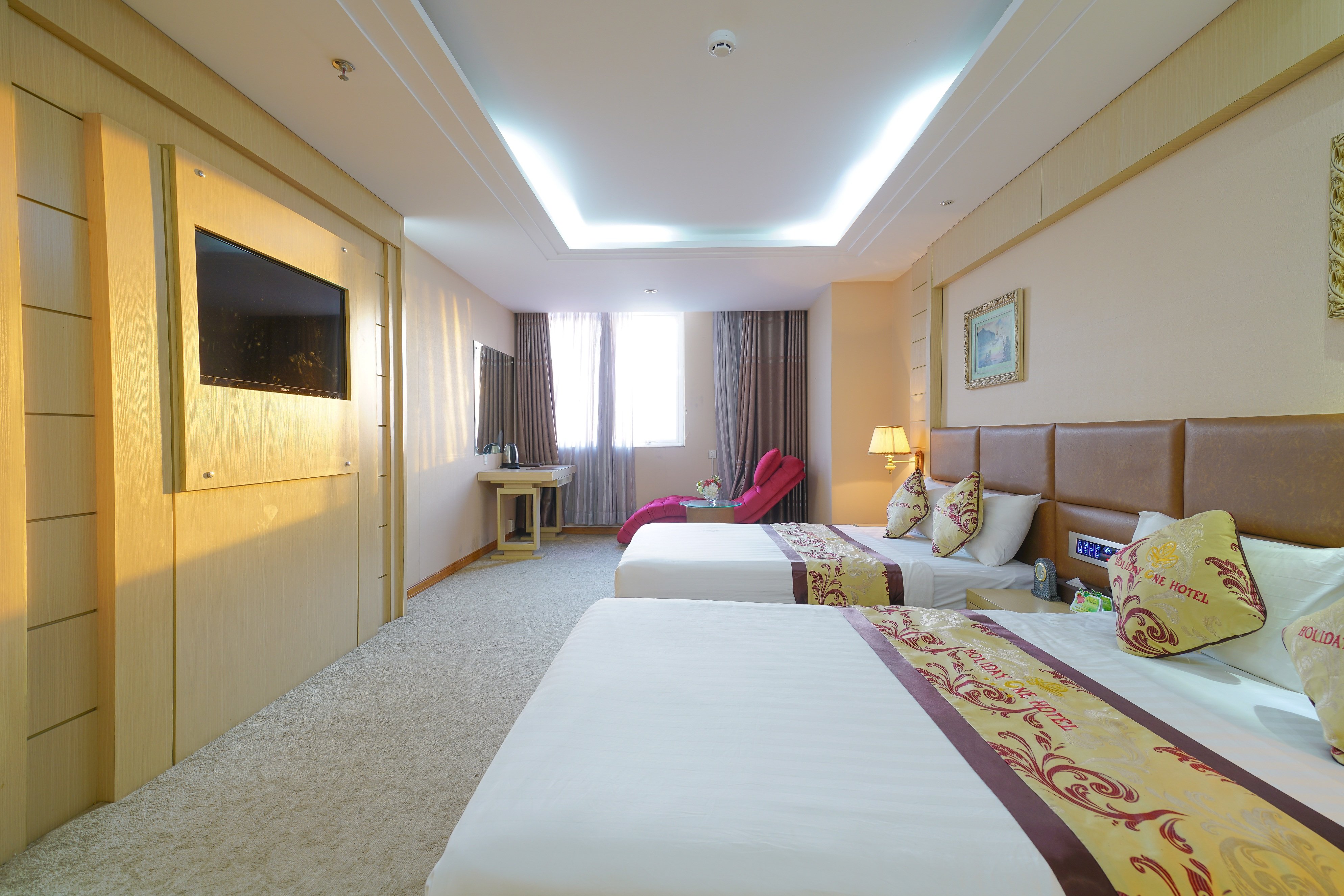 Khách sạn Holiday One Cần Thơ (Holiday Cần Thơ) - Chudu24