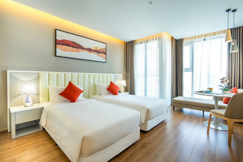 Khách sạn DeLaSea Hạ Long (DeLaSea Hotel Ha Long) - Chudu24