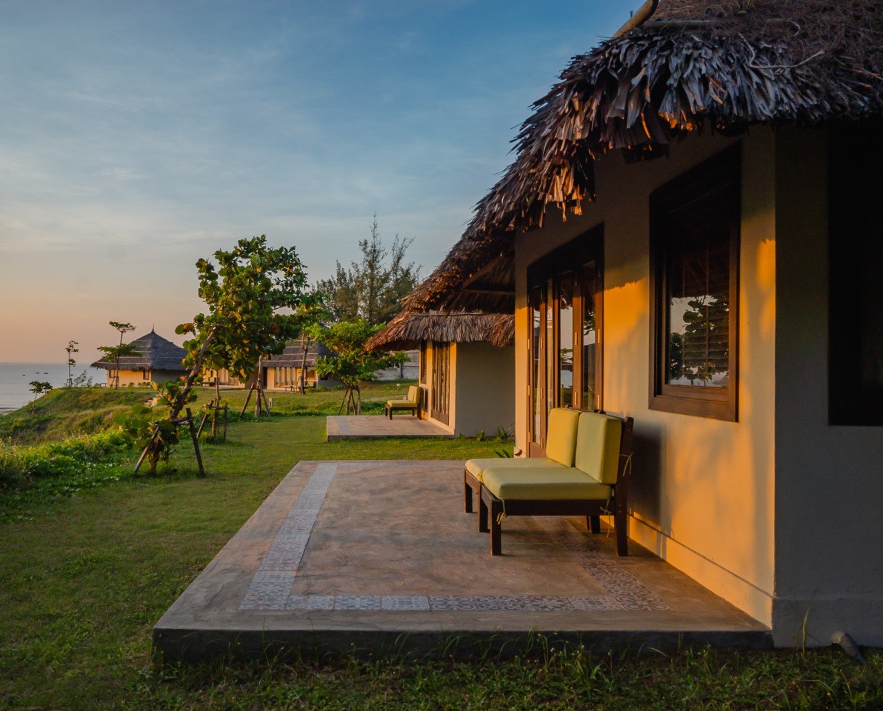 Crown Retreat Quy Nhơn Resort (Quy Nhon) - Chudu24