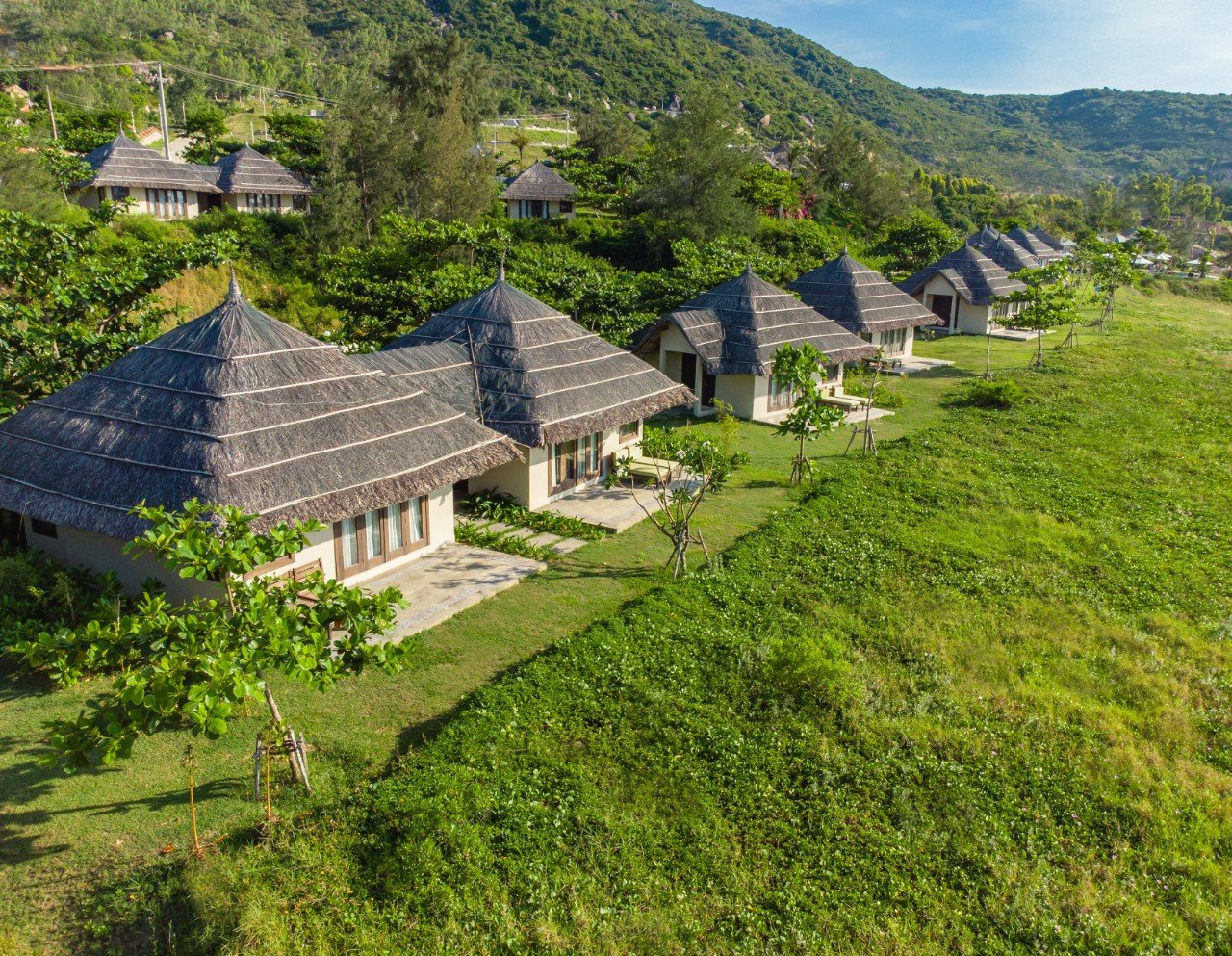 Crown Retreat Quy Nhơn Resort (Quy Nhon) - Chudu24