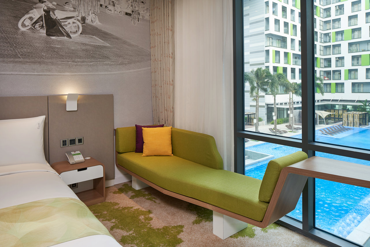 Khách sạn Holiday Inn & Suites Saigon Airport (Holiday Inn Saigon ...