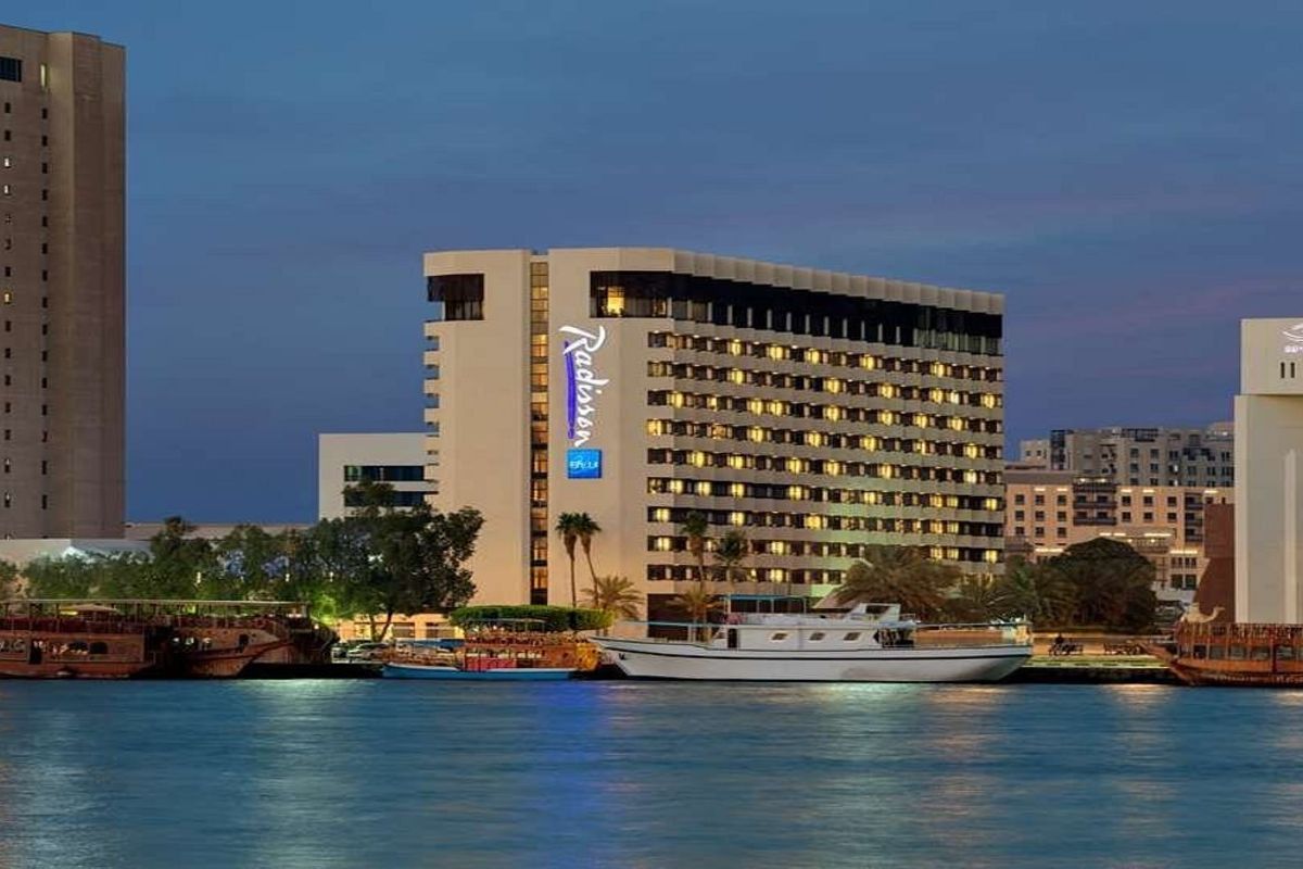 Khách sạn Radisson Blu Dubai Deira Creek | Dubai - Chudu24