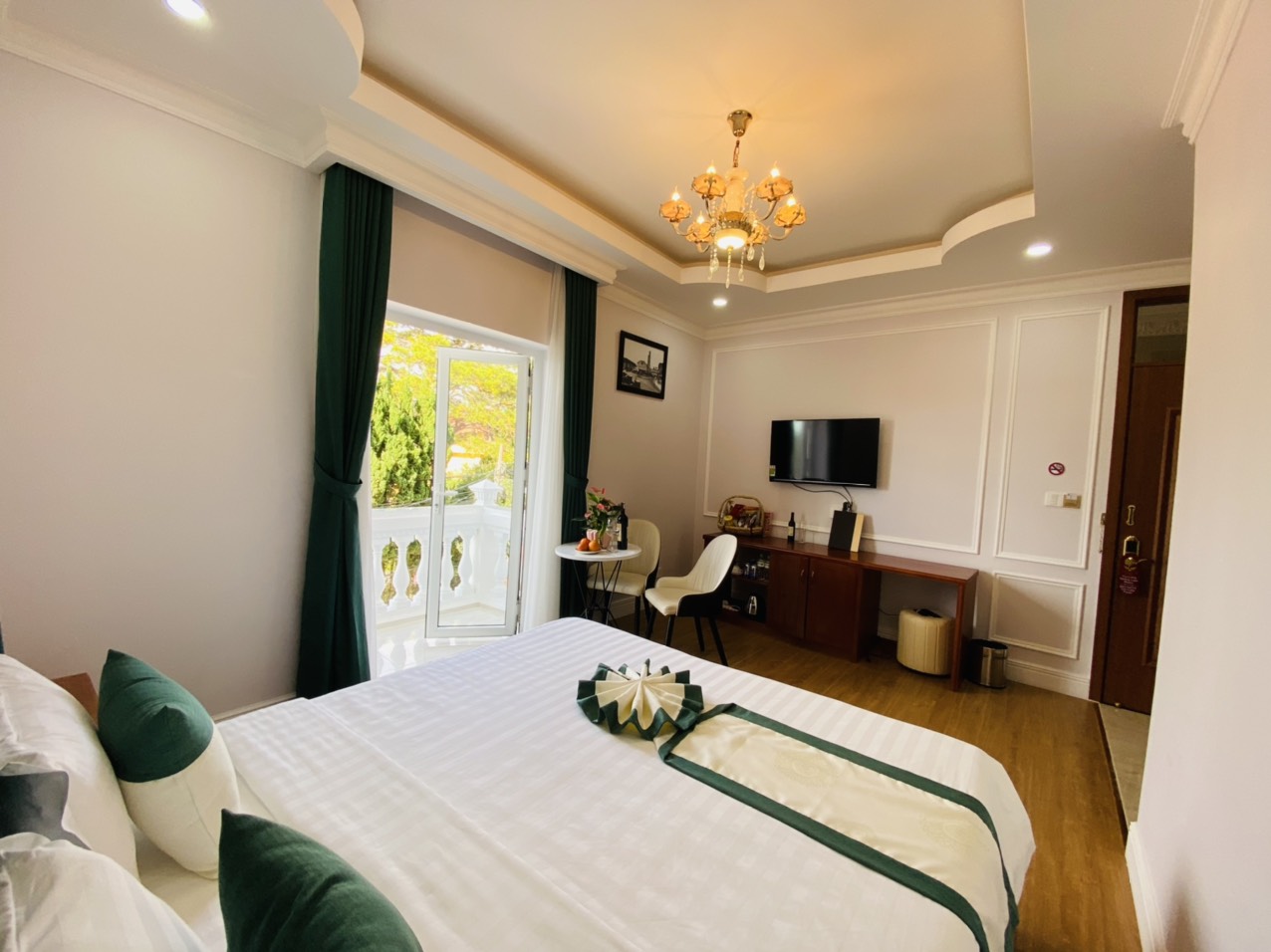 Khách sạn Peach Valley Đà Lạt (Peach Valley Hotel Dalat) - Chudu24