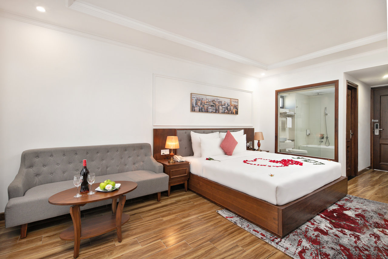 Khách sạn The Sail Đà Nẵng (The Sail Hotel Danang) - Chudu24
