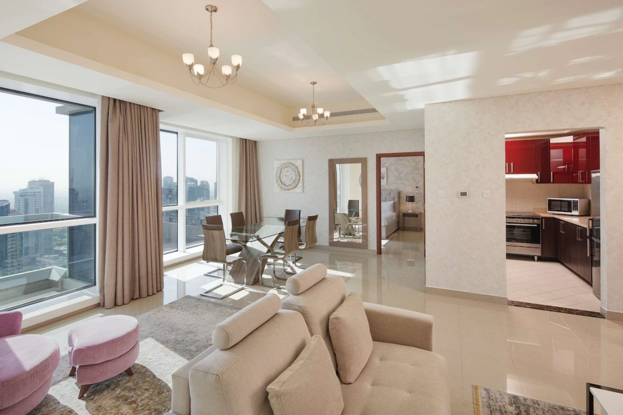 Barcelo Residences Dubai Marina | Dubai - Chudu24